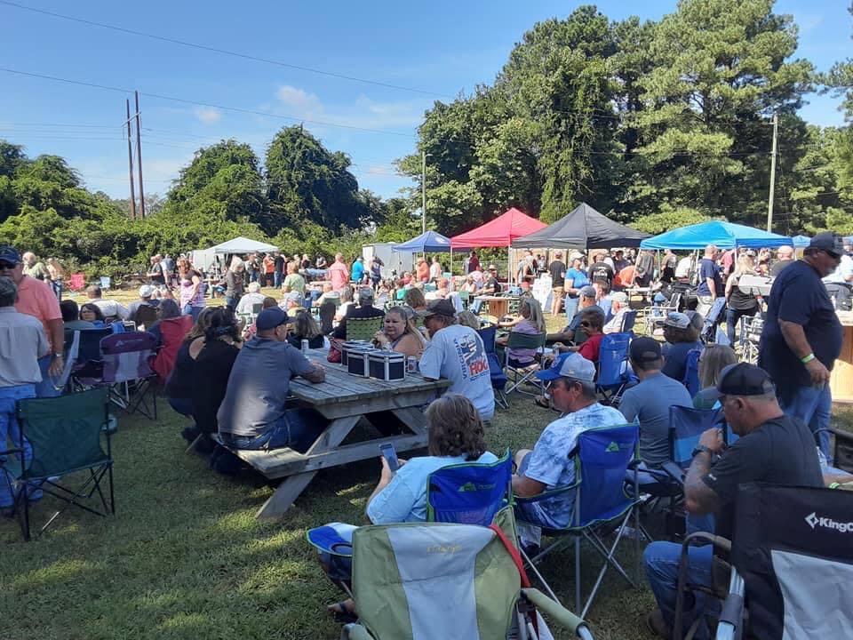 Hog Bash with a Splash of Cash | Bay Country 97.9 | Today's Country ...